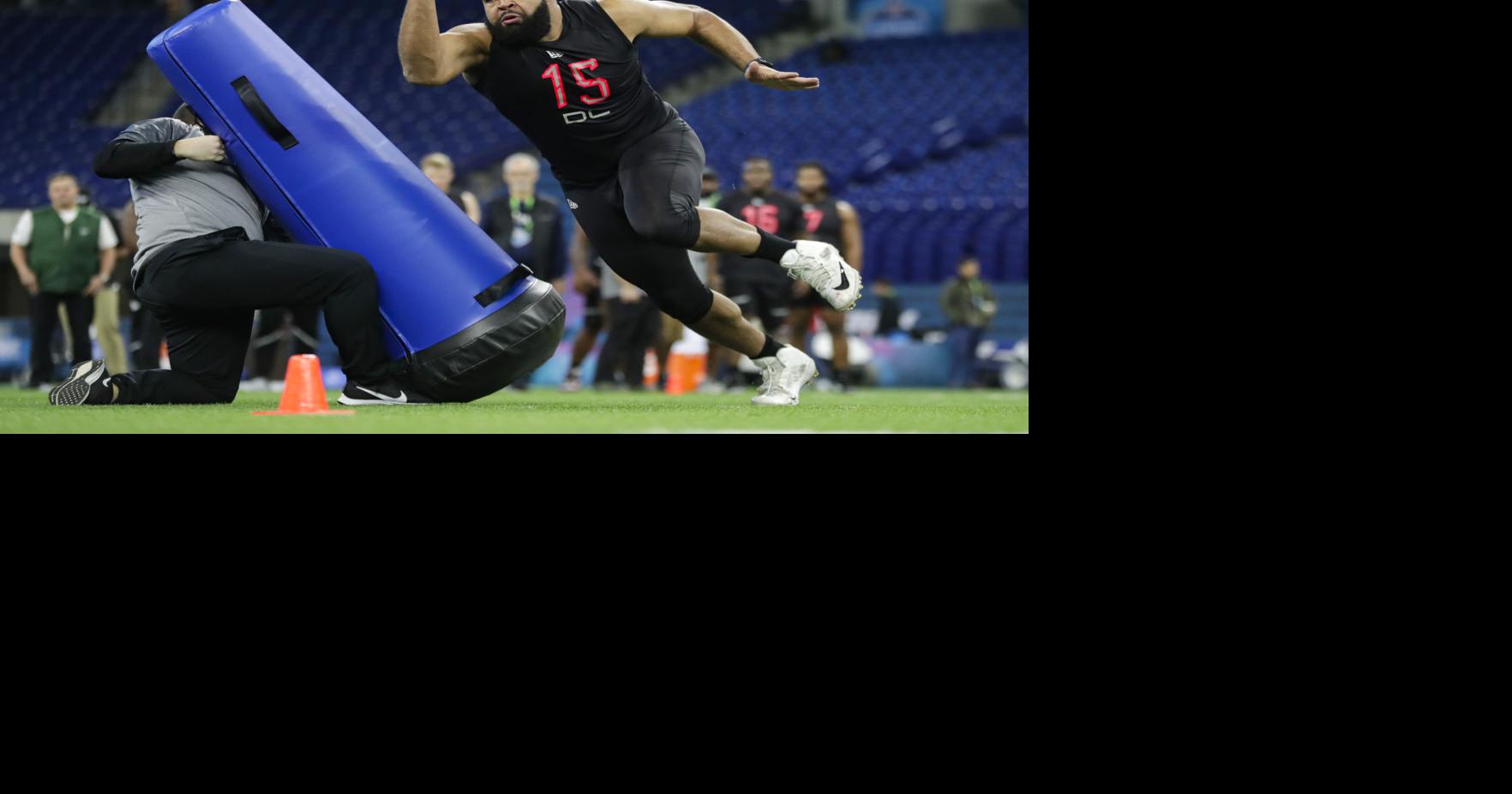 LSU DE Rashard Lawrence runs 40-yard dash, 3-cone drill at NFL Combine ...