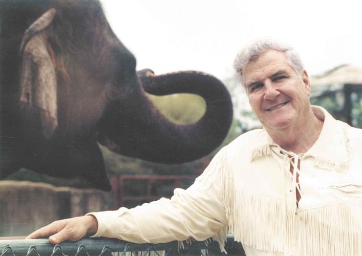Baton Rouge TV star, community leader 'Buckskin Bill' Black dies ...