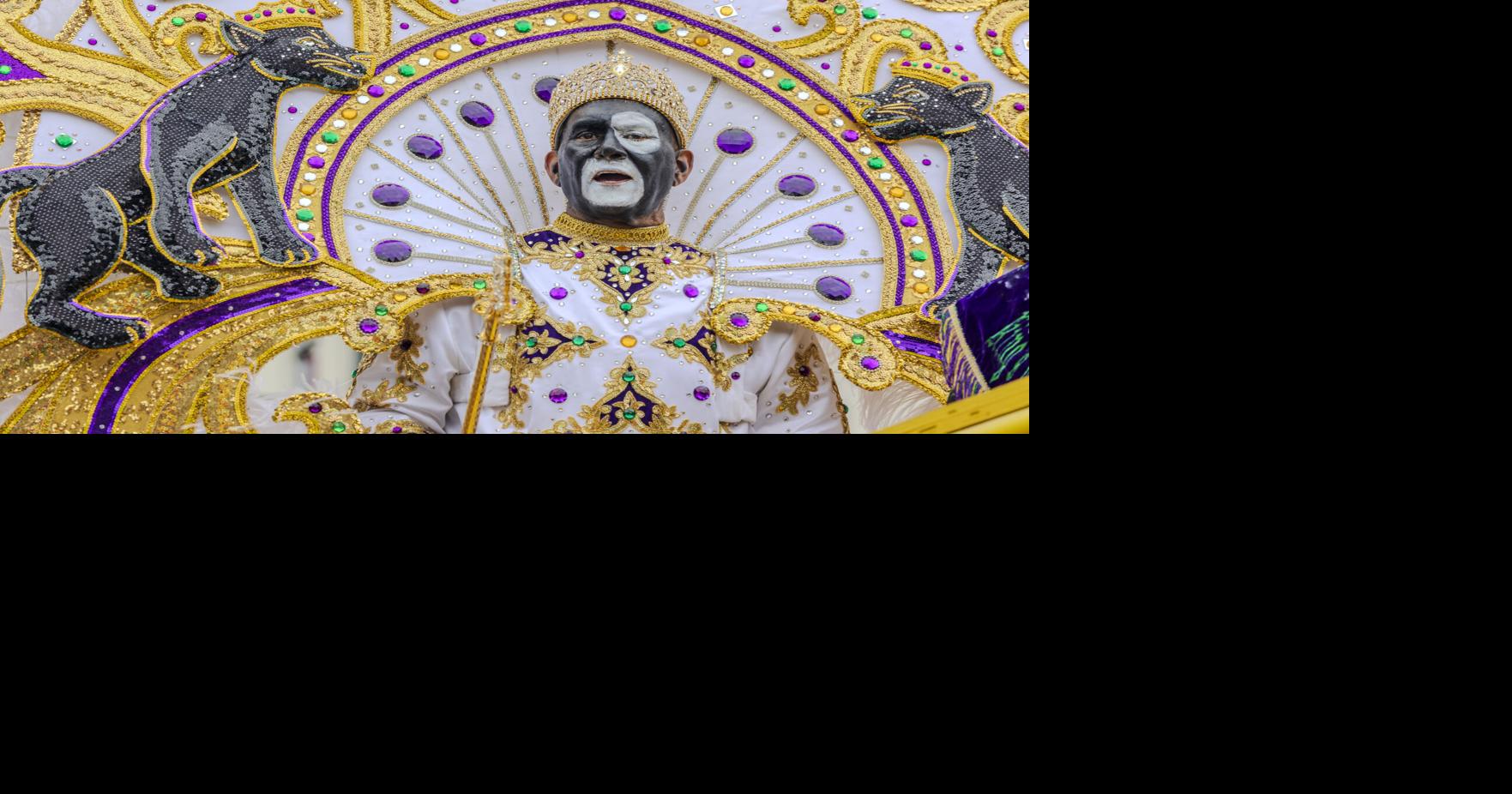 Photos: Crowds get up early to watch Zulu kick off Mardi Gras morning ...