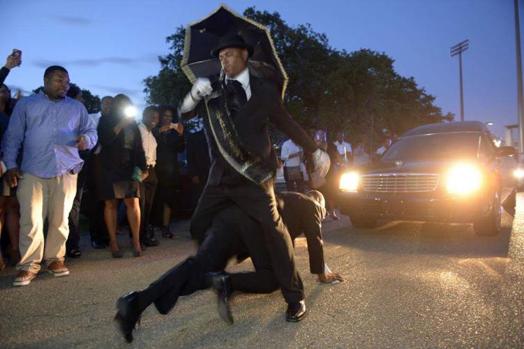 Photos: Dr. Isaac Greggs funeral | News | theadvocate.com