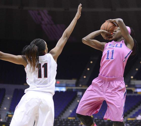 Raigyne Moncrief and Danielle Ballard lead Lady Tigers over Georgia ...