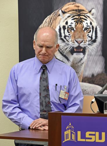 After caring for Mike the Tiger for 26 years, veterinarian David Baker ...