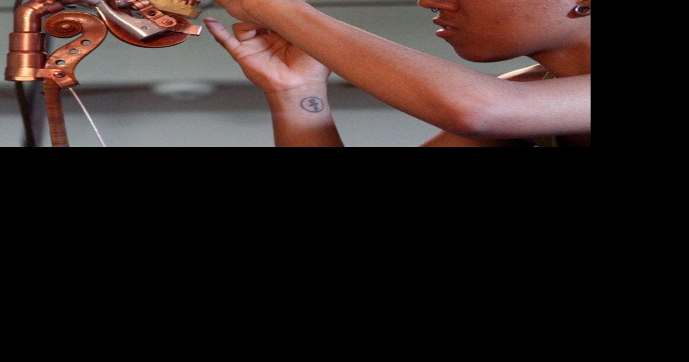 Review: There's more than meets the eye in Lorna Williams' brilliant ...