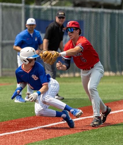 Small ball helped reigning champion Teurlings leap big obstacle in ...