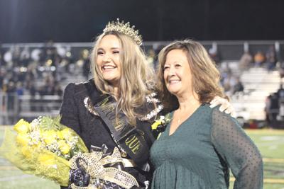St. Amant crowns homecoming queen | Ascension | theadvocate.com