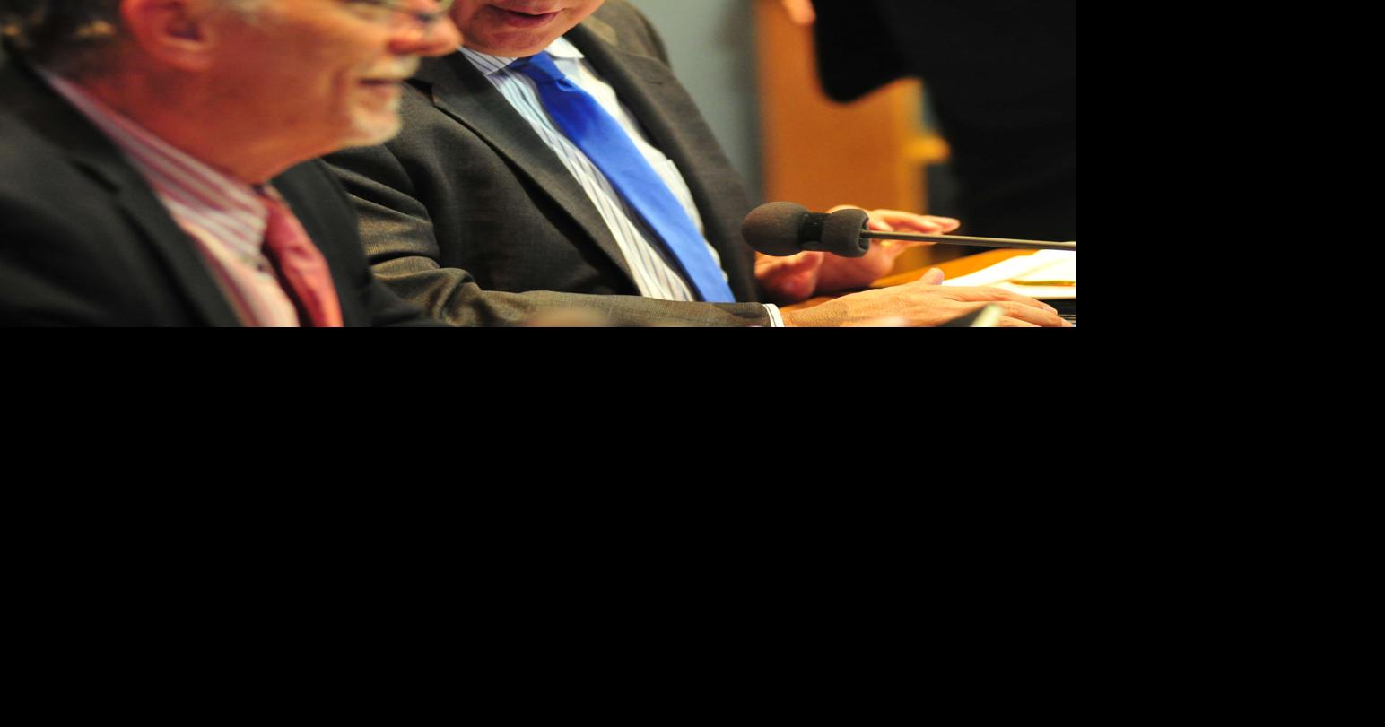 Lafayette council to consider Robideaux vetoes on employee salaries ...