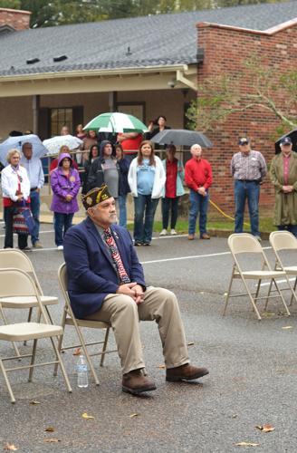 Retired officer: Pair thanks, compassion for nation's veterans ...