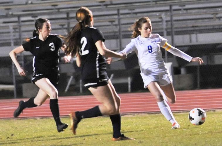Girls soccer championships: District rivals Mandeville, St. Scholastica ...
