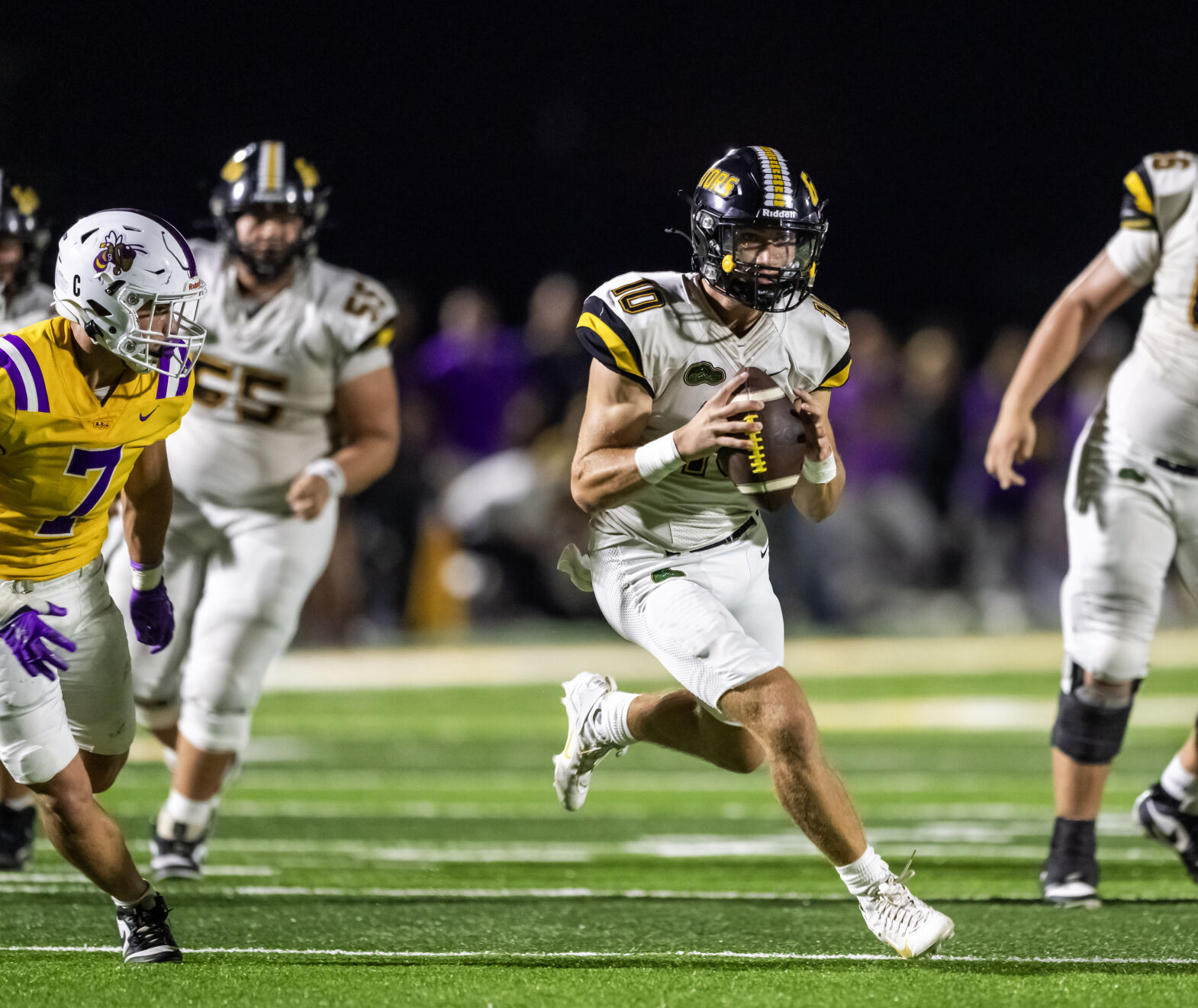 St. Amant, Denham Springs play in crucial District 5-5A game | High ...