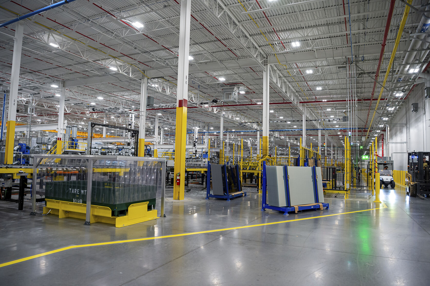 First Solar unveils $1.1 billion New Iberia manufacturing plant ...