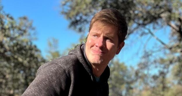 Jan Risher learns how to play disc golf from young teachers ...