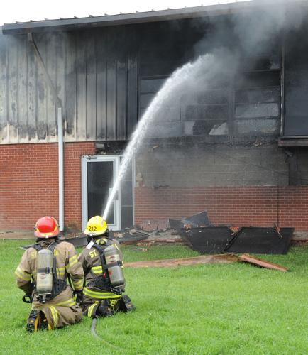 Fire destroys Live Oak Junior High gymnasium less than a month before ...