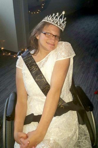 Stars shine during school-hours prom | Zachary | theadvocate.com