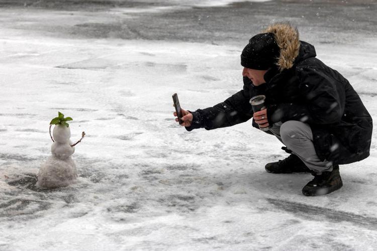 Priest, nuns at New Orleans church get in viral snow fight | Weather ...