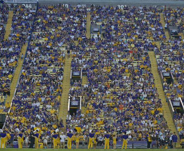 Report: College football attendance sees biggest drop in three-plus ...