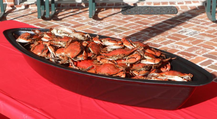 Bring bling to your boil with these 5 seafood serving ideas ...