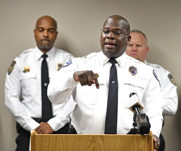 21-year-old arrested in lunchtime drive-by shooting near Mall of ...