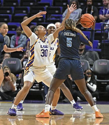 NO.lsuwbb.102425 HS 454.JPG | | theadvocate.com