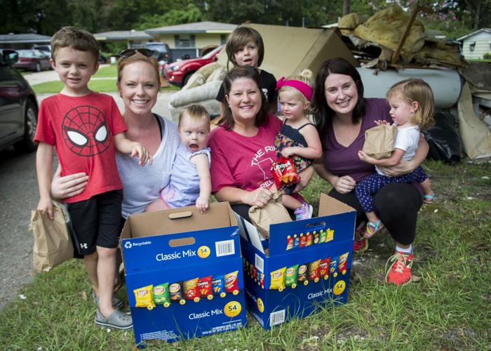 'Cajun Rosies' use lunches, laundry to help those repairing flooded ...