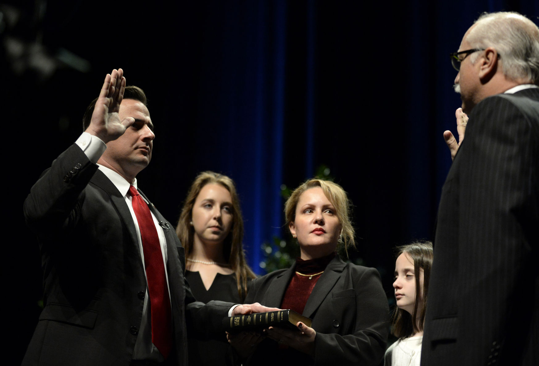 New Lafayette leadership takes office, Guillory to expand LUS ...