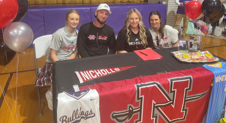 Ascension Catholic’s Chad Elzy takes next step in football career ...