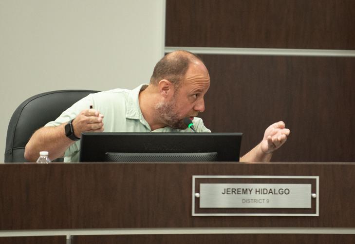 Lafayette School Board moving forward with Comeaux closure | Education ...