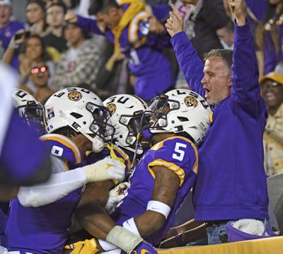 Last look at LSU bowl projections: Even if the Tigers are eligible ...