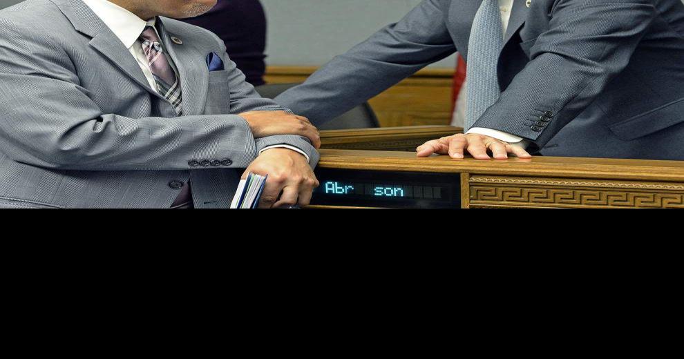 ‘The person I trust least’: State Rep. Neil Abramson’s controversial ...