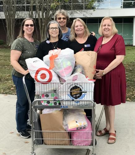 Sunshine Ladies deliver Raise A Reader packets and more to hopsital ...
