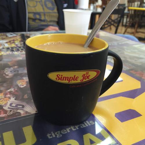 Review: Simple Joe in Mid City Baton Rouge offers no-frills ...