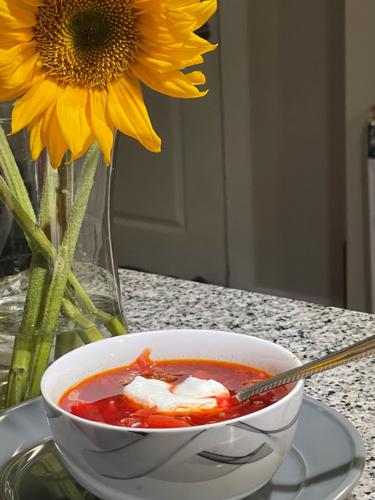 how to cook ukrainian borscht