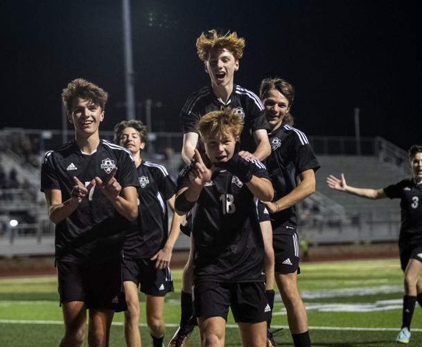 Boys soccer playoffs: Dutchtown overcomes obstacles in win | High ...