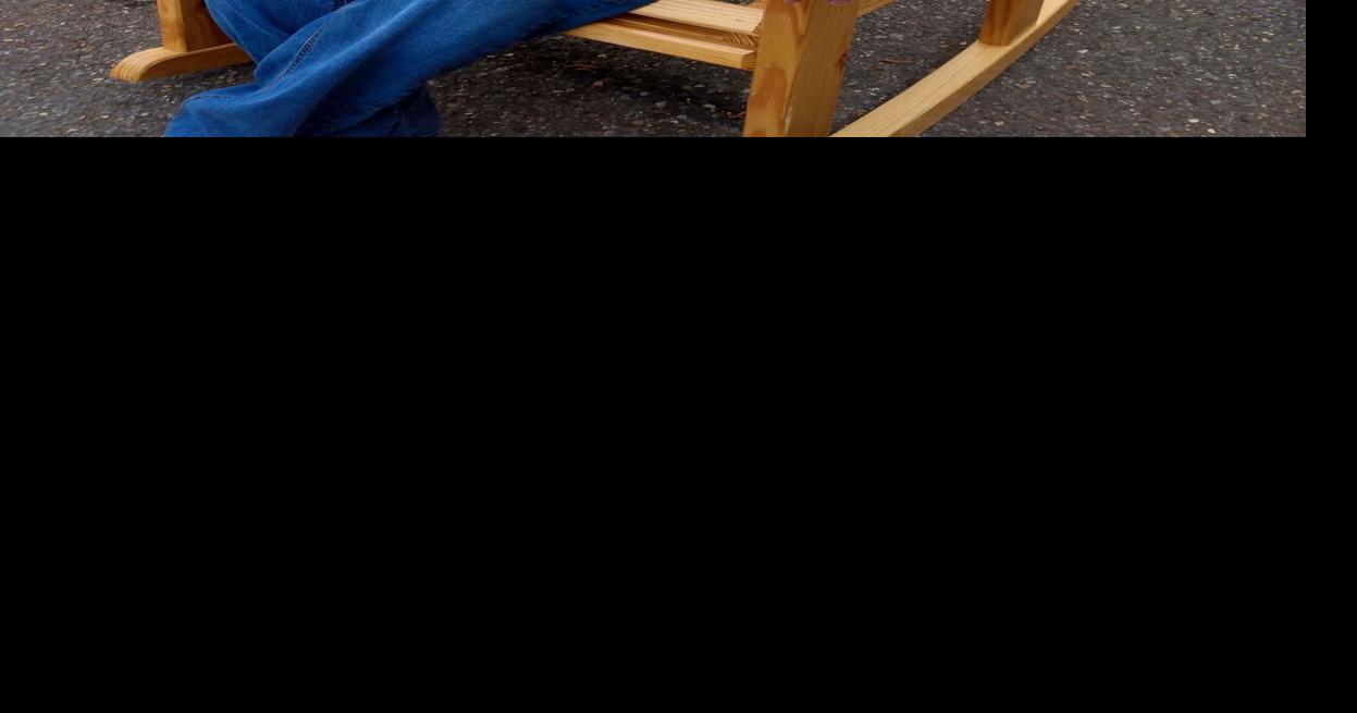 Inmate arts and crafts on sale at Dixon's Arts and Crafts Festival ...