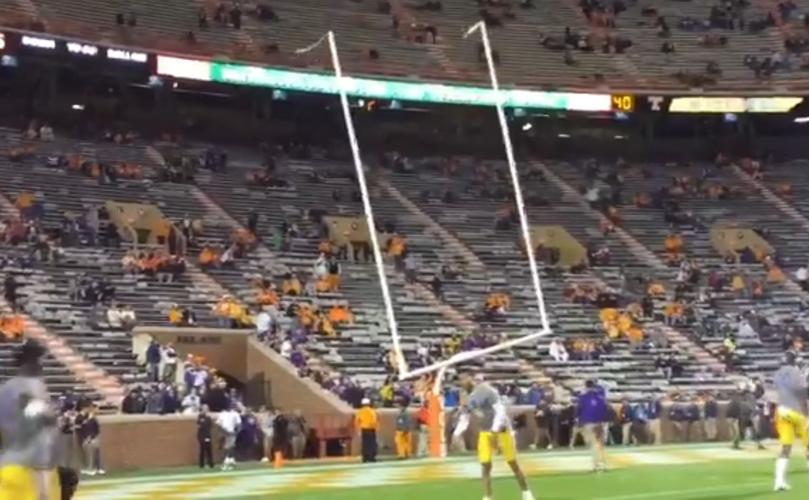 How windy is it at LSU vs. Tennessee? Gusts shift goalposts, blow piece ...