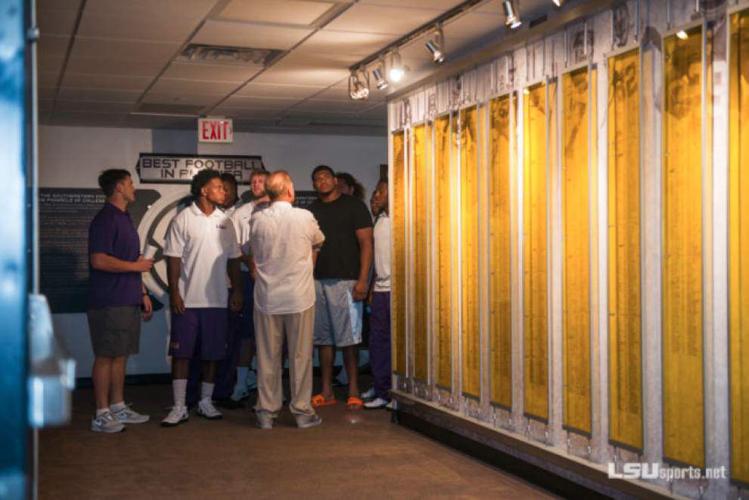 LSU reveals renovated game day locker room to players | LSU ...