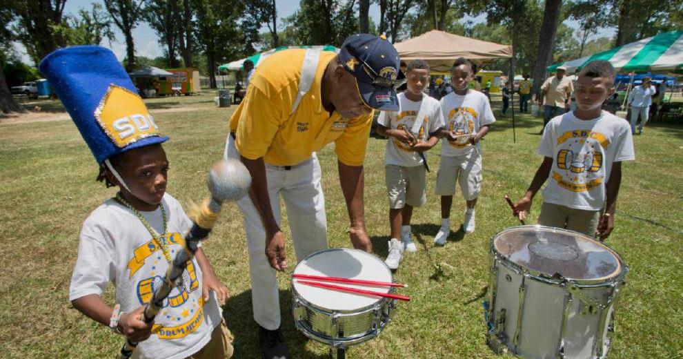 Work to install air conditioning at Anna T. Jordan Community Park ...