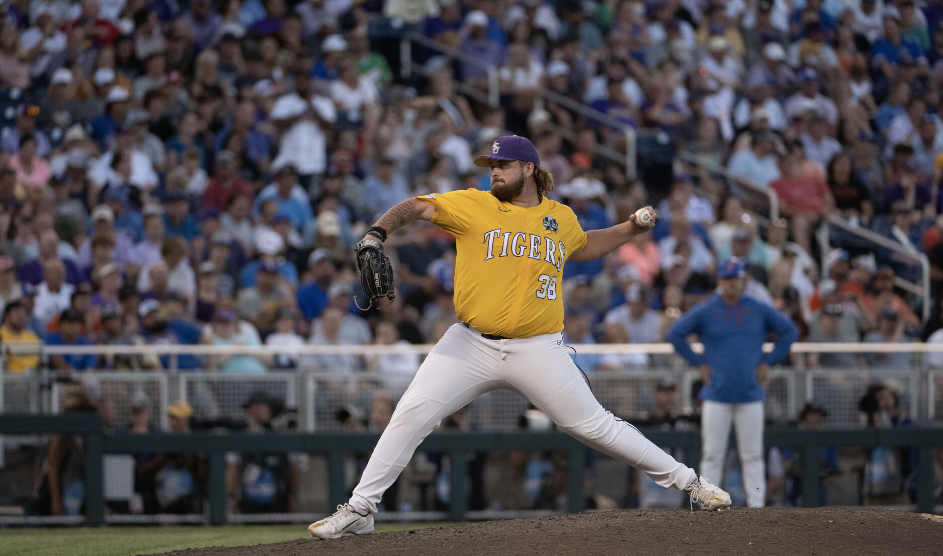 Riley Cooper missed Game 2 of CWS finals with stomach bug | LSU ...