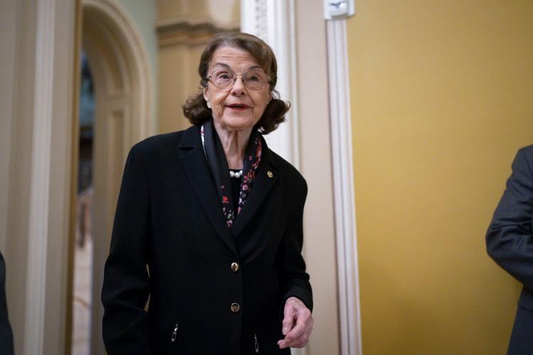Democratic Sen. Dianne Feinstein of California dies at age 90, sources ...