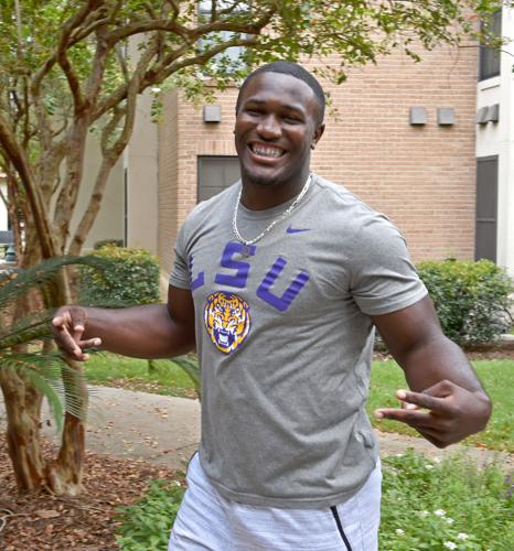The depth is back: LSU's three freshman linebackers are seeing a lot of ...