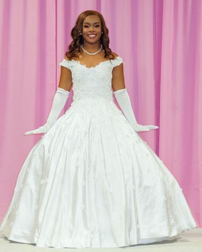 Alpha Kappa Alpha Sorority 2024 debutantes | Entertainment/Life ...