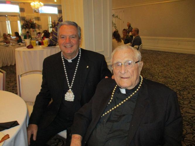 Krewe of Gabriel starts Mardi Gras Day off right with royal breakfasts ...