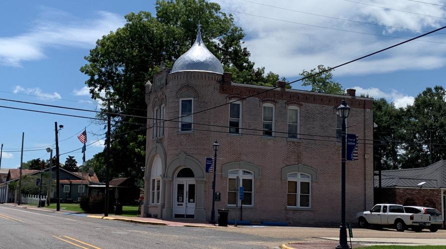 Jackson town hall get summer cleaning | East Feliciana | theadvocate.com