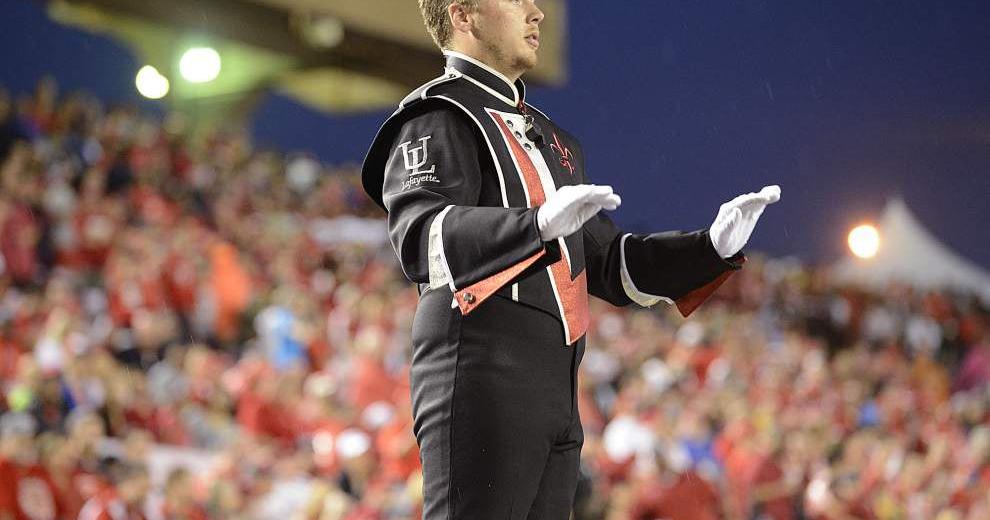 UL-Lafayette’s drum major Matt Walling gets new perspective from flying ...