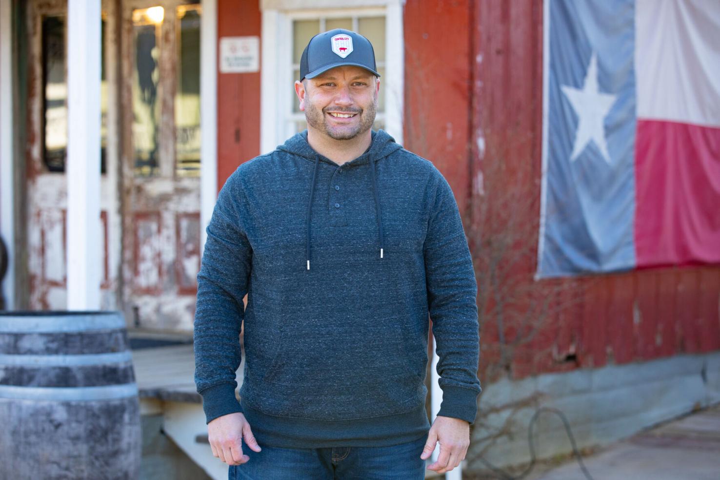 It's game on for New Orleans' James Cruse on 'BBQ Brawl' tonight ...