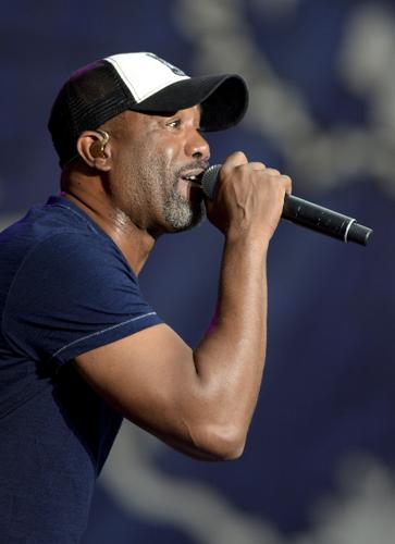 Lainey Wilson one of new voices for 'College GameDay' song ...