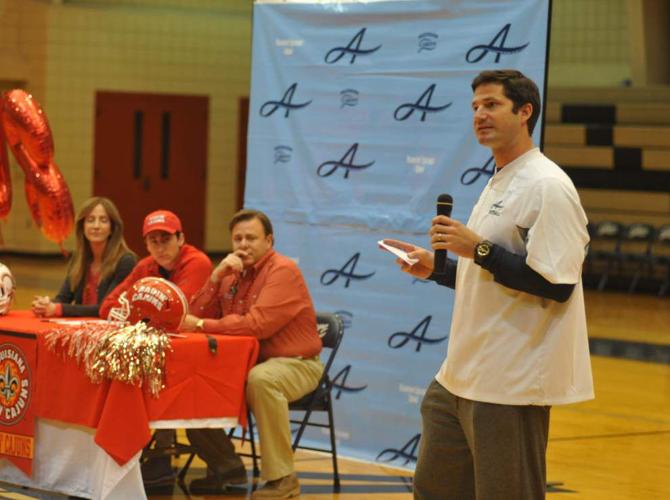 Jake Arceneaux, the pride of tiny Ascension Episcopal, gives the Ragin ...