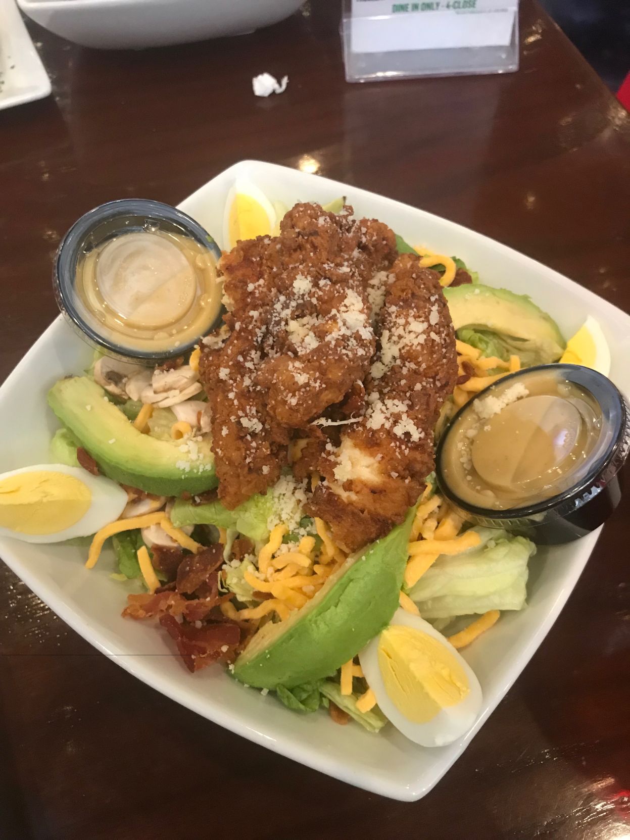 Restaurant review: Baton Rouge wingery Just Wingin' It steps it up a ...