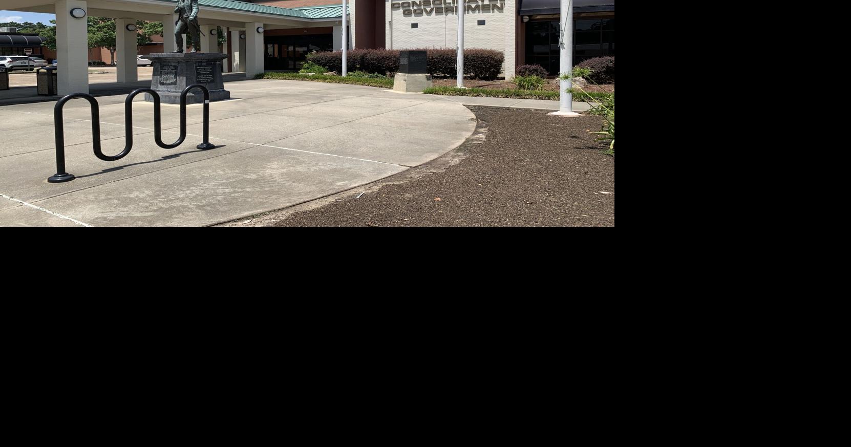 Lafayette City/Parish offices transit services trash pick up | News ...