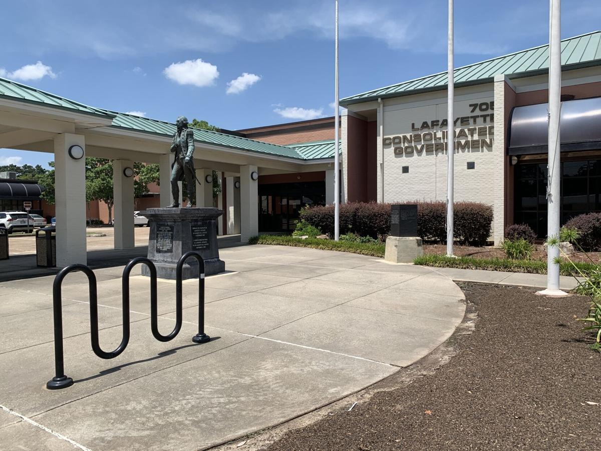 Lafayette City/Parish offices transit services trash pick up | News ...