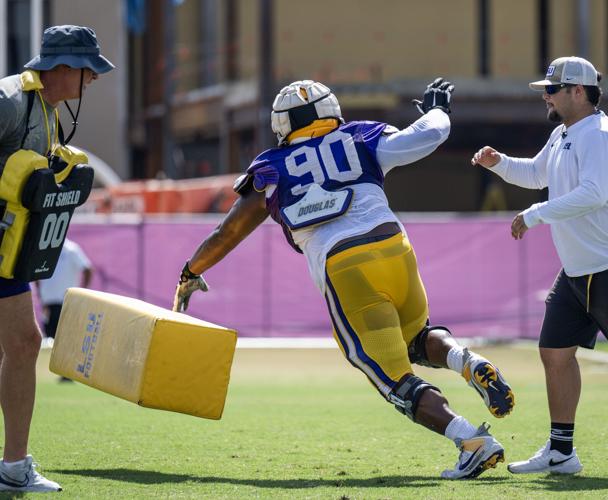 Brian Kelly: LSU's plan without Maason Smith, kick returner | LSU ...
